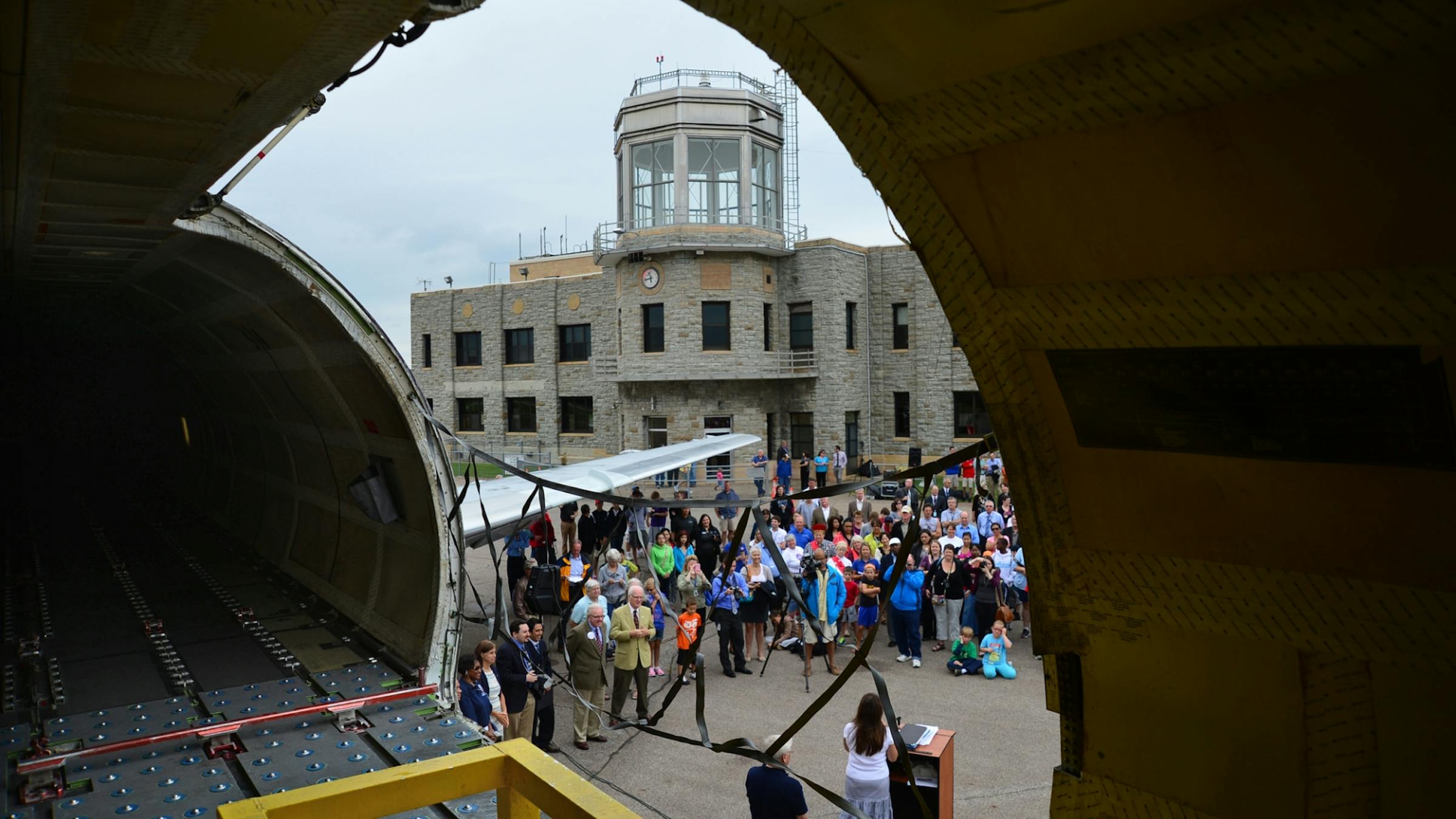 New curriculum to take flight in idle aircraft