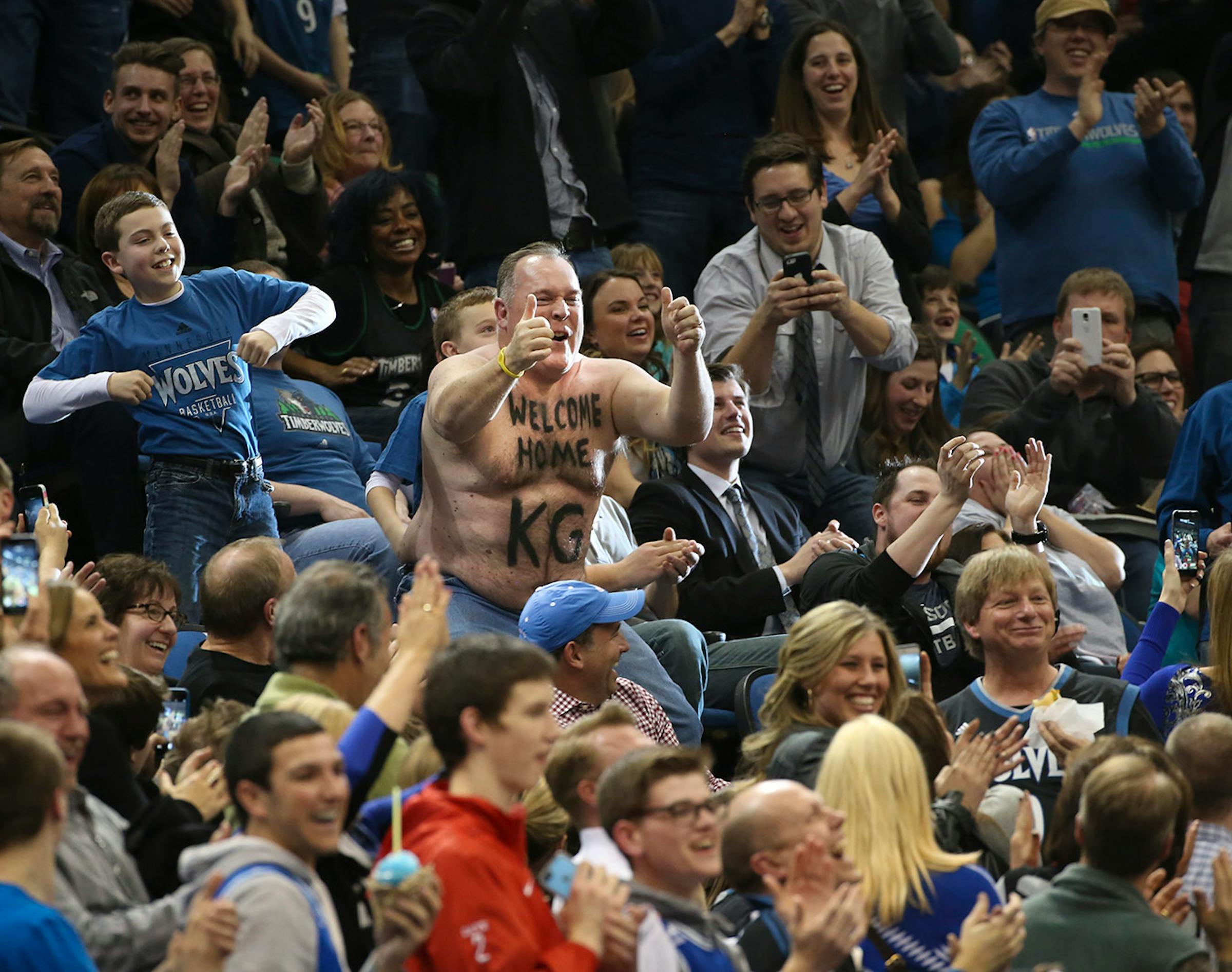 With Garnett's return, so did longtime Wolves' superfan