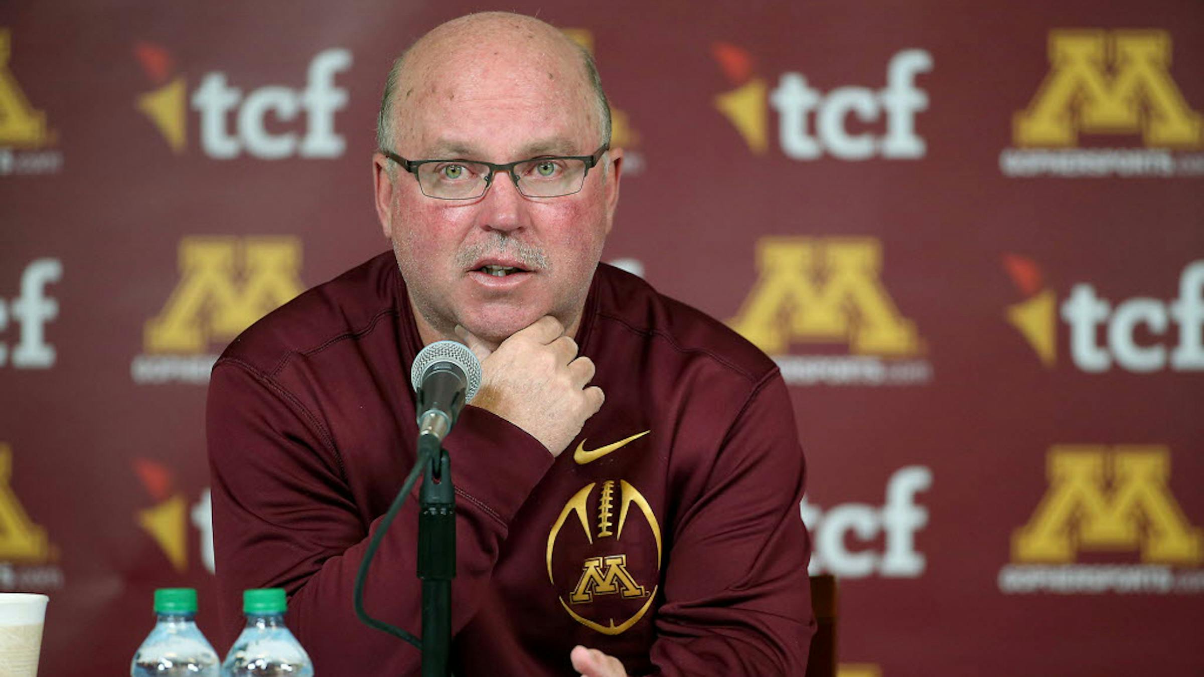 U football coach Jerry Kill abruptly retires, citing struggles with ...